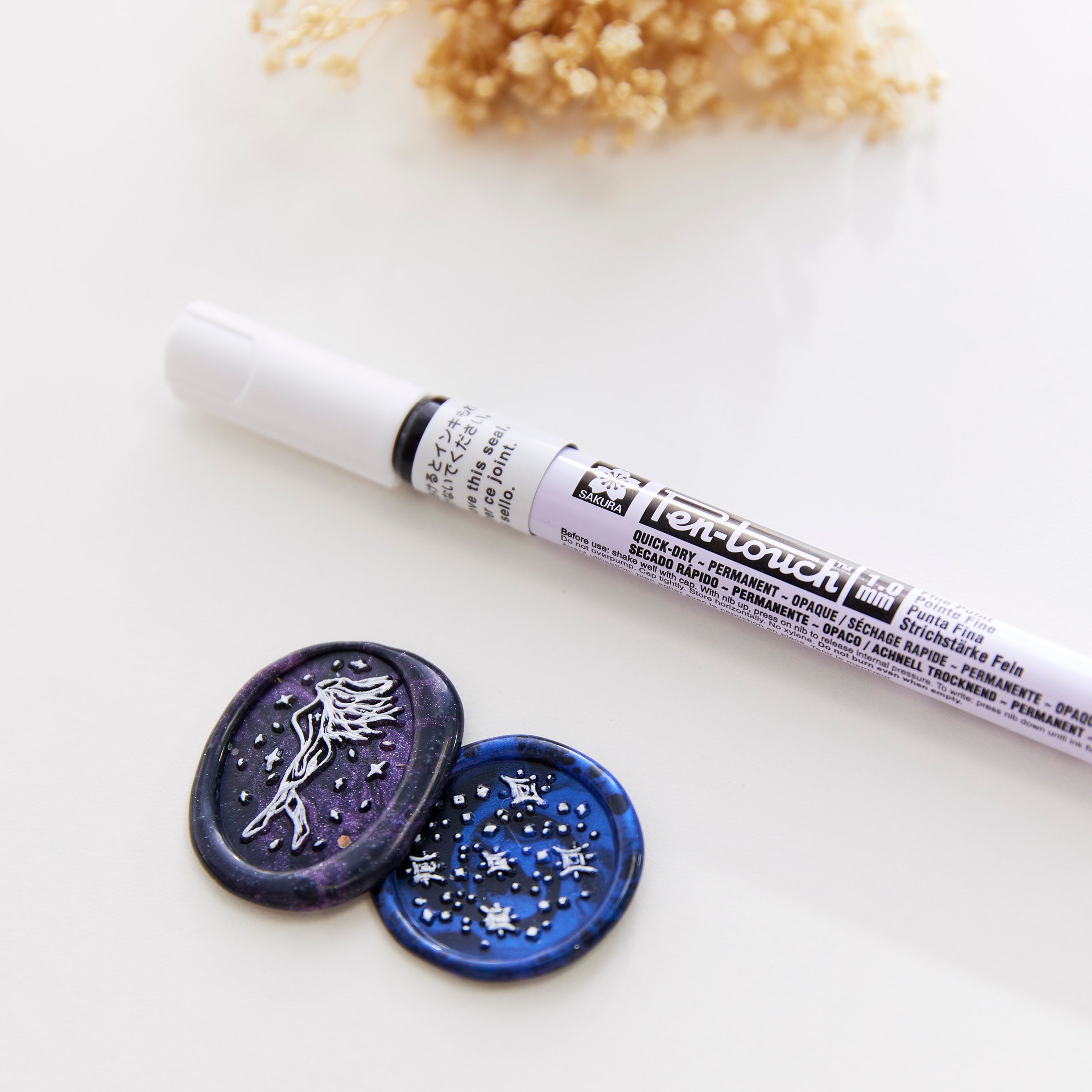 Marker Paint Pen - White – Sea and Paper Creative Studio